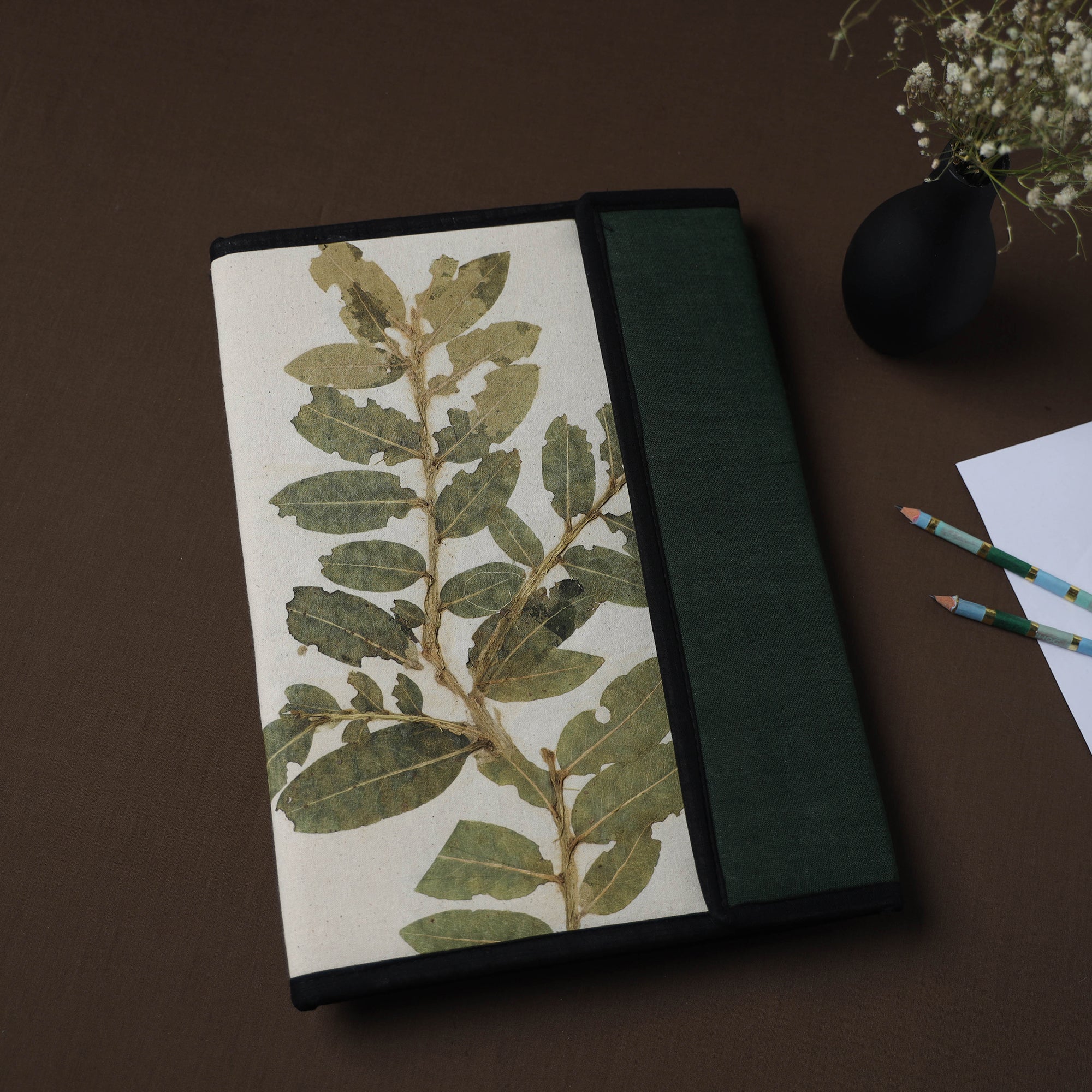White Natural Leaf Art Work Fabric File Folder – iTokri आई.टोकरी