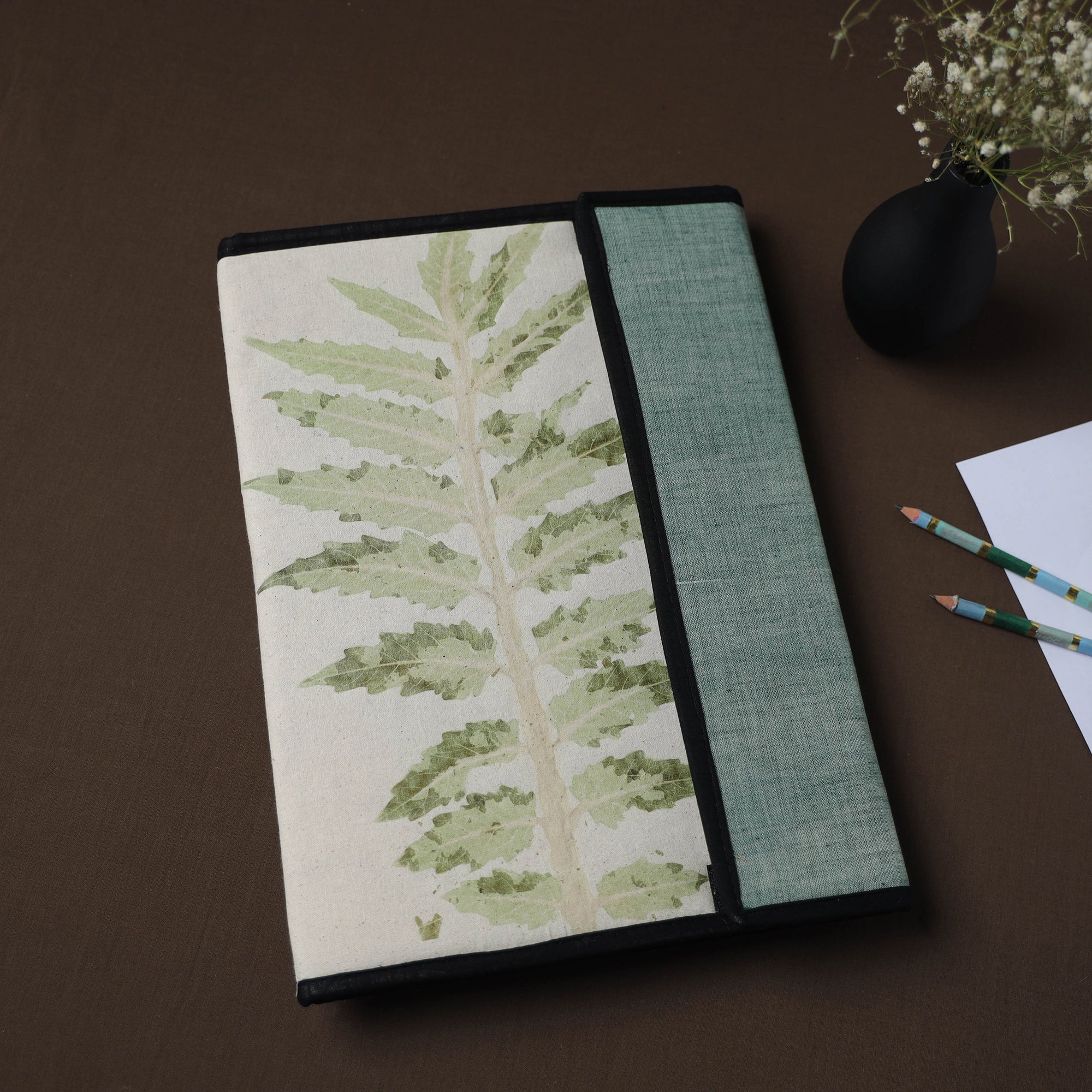 Natural Leaf Art Work Fabric File Folder – iTokri आई.टोकरी