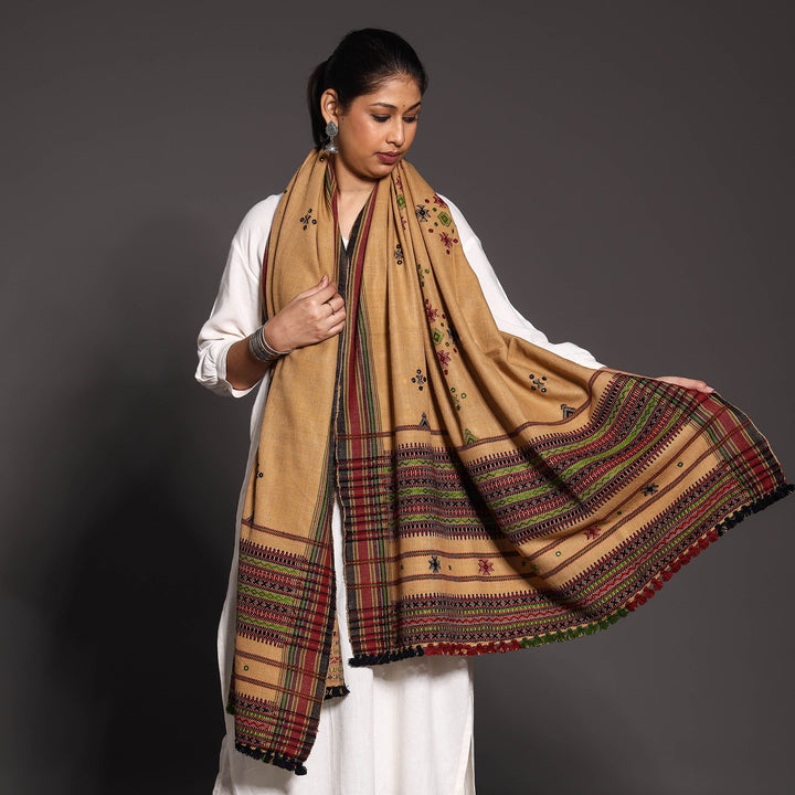 Shawls Online (ऊनी शॉल) - Handmade Shawls, Pure Wool Embroidered Shawl ...