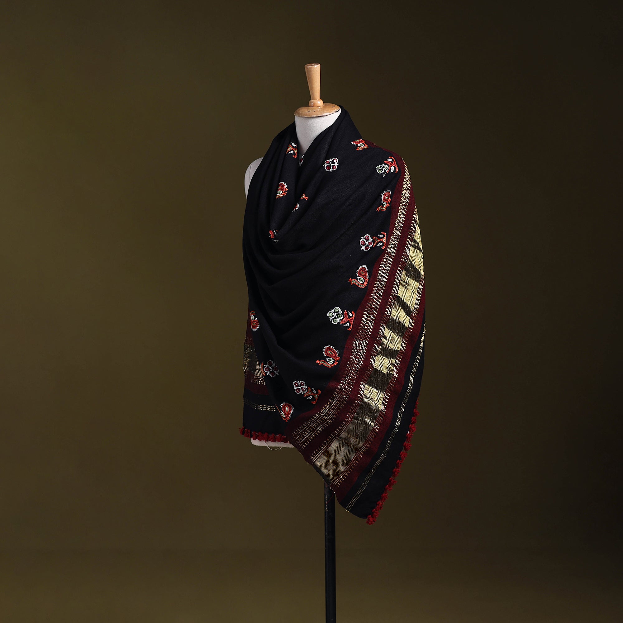Black Kutch Ahir Hand Embroidery Mirror Work Woollen Shawl