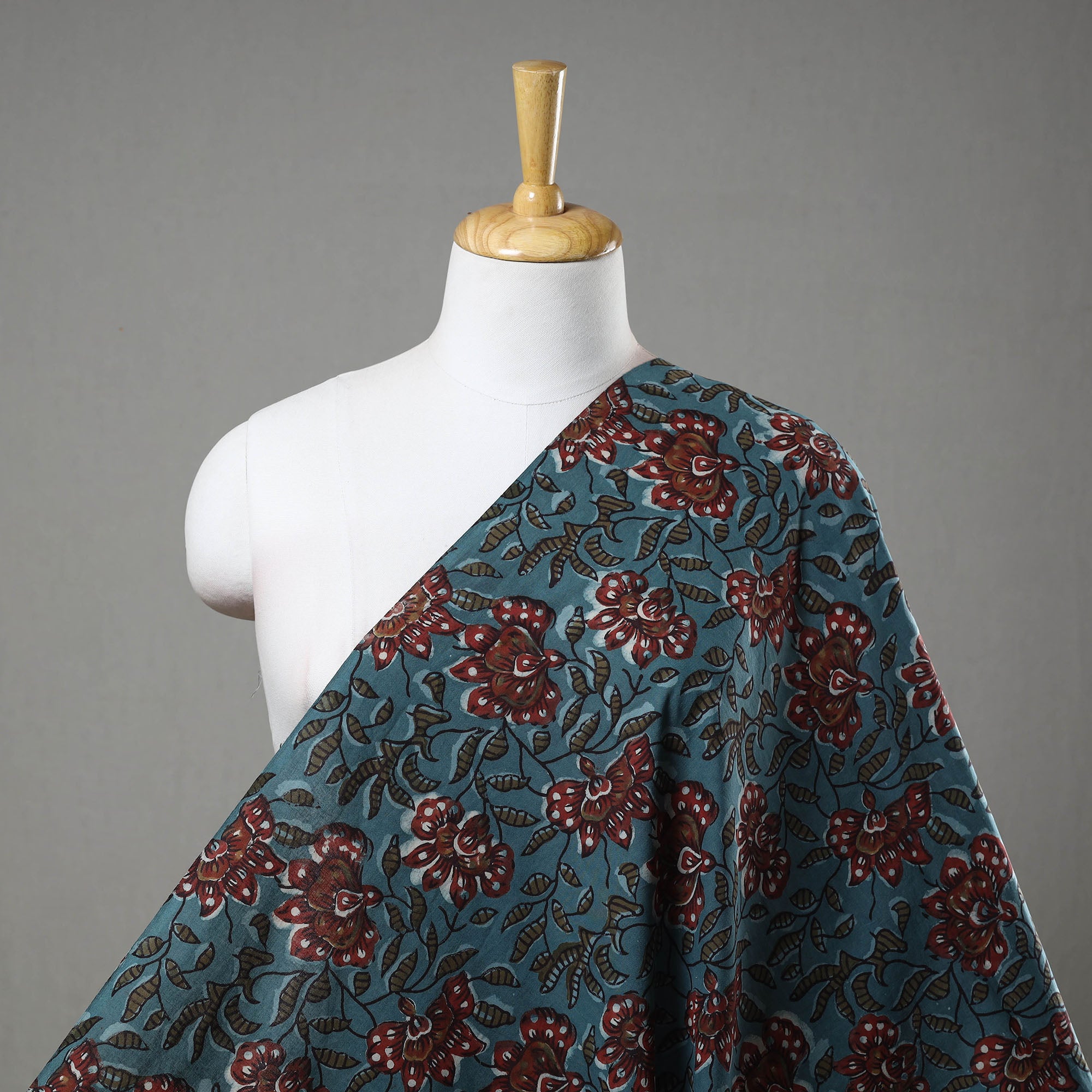 Blue Block Printed Cotton Jahota Fabric – iTokri आई.टोकरी