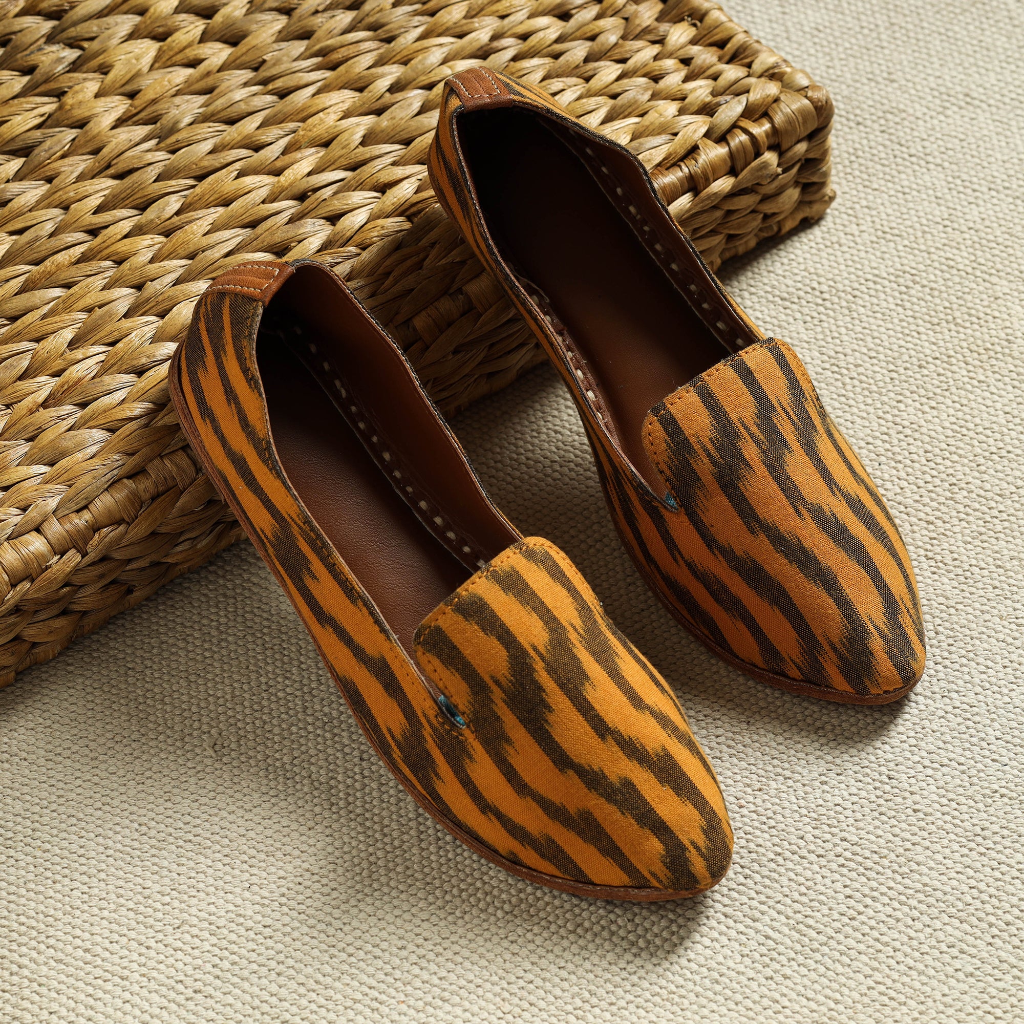 Buy Ikat Handstitched Kutch Leather Flat Jutti online l iTokri.com ...