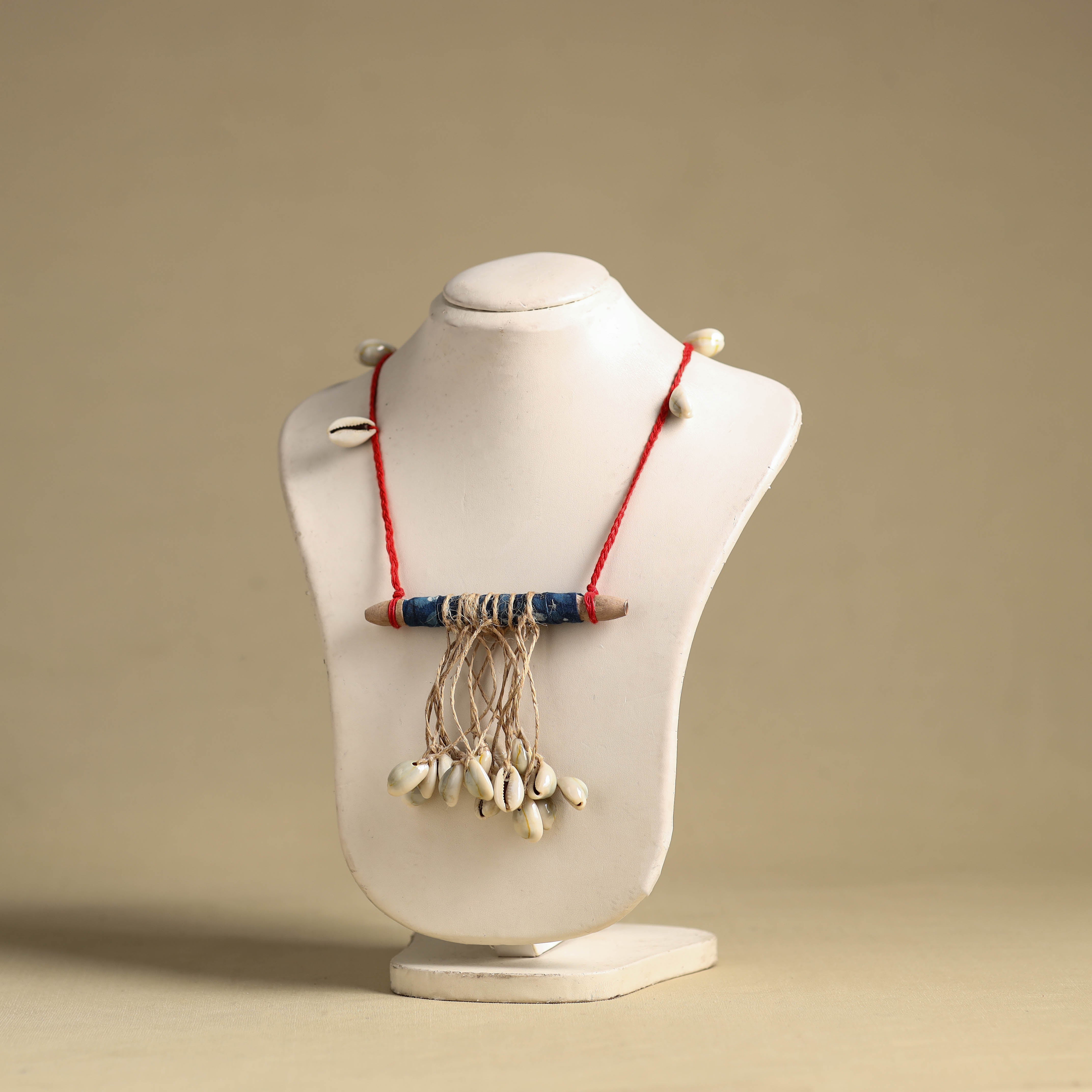 Red Handmade Jute & Shell Work Necklace – iTokri आई.टोकरी