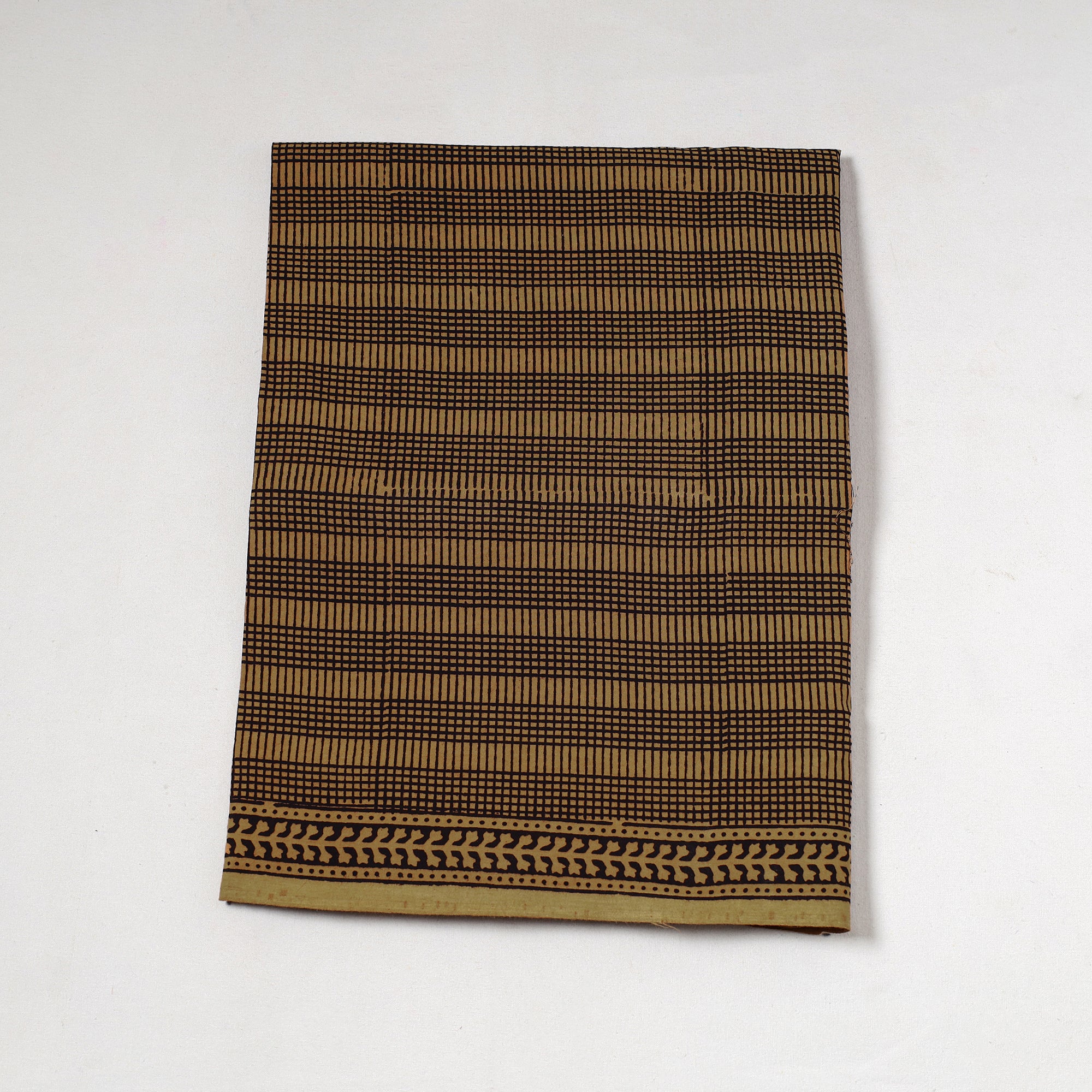 Brown Bagh Block Printed Cotton Precut Fabric (1 Meter)