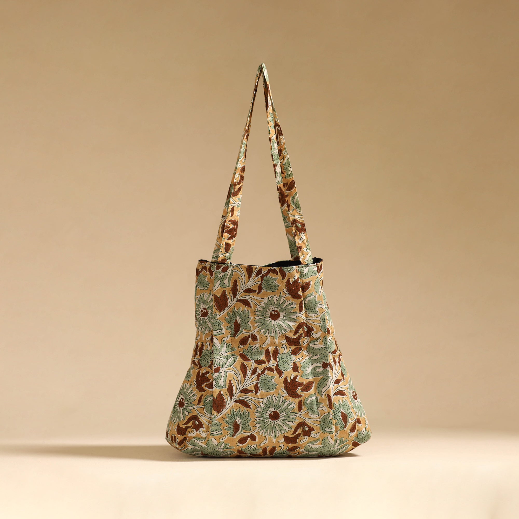 Handcrafted Fabric Jhola Bag
