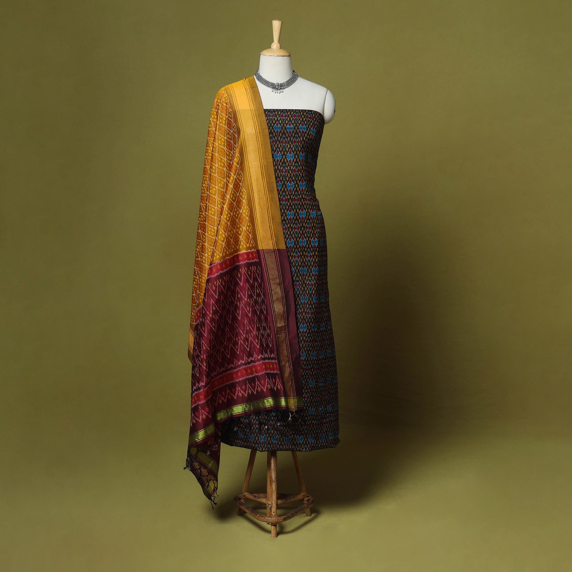 Black 2pc Unstitched Handloom Sico Pochampally Ikat Dress Material Suit Set