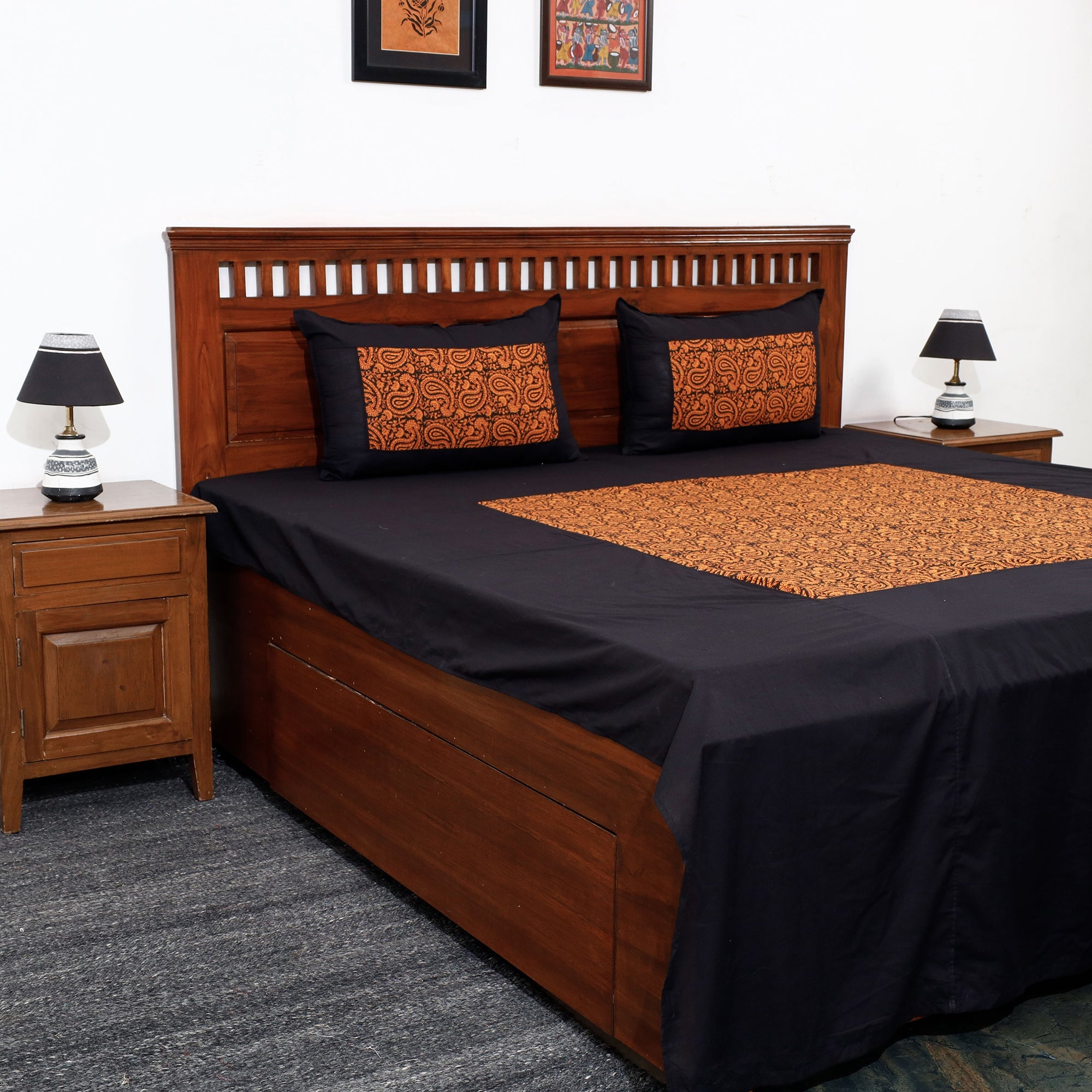 Plain Cotton Double Bed Cover Set with Bagh Patchwork
