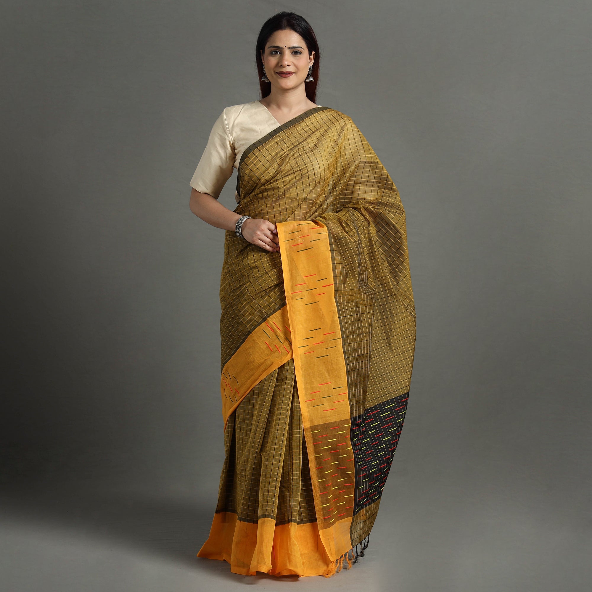 Traditional Venkatagiri Handloom Cotton Checks Saree 03