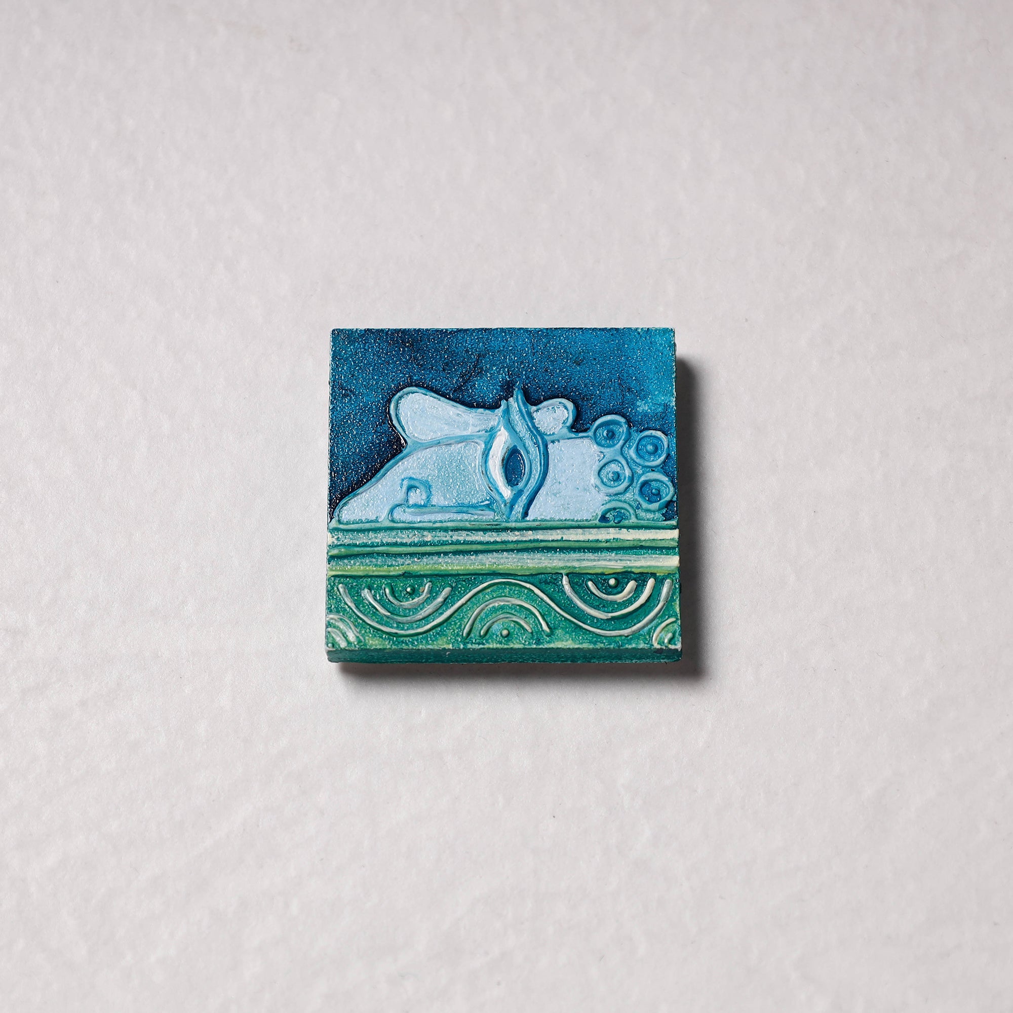 Embossed Stone Work Handpainted Wooden Fridge Magnet