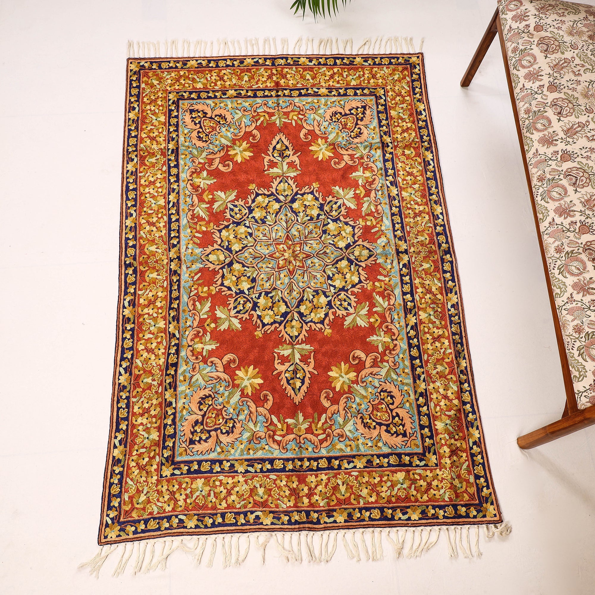 Original Chain Stitch Mulberry Silk Thread Hand Embroidery Rug / Carpet