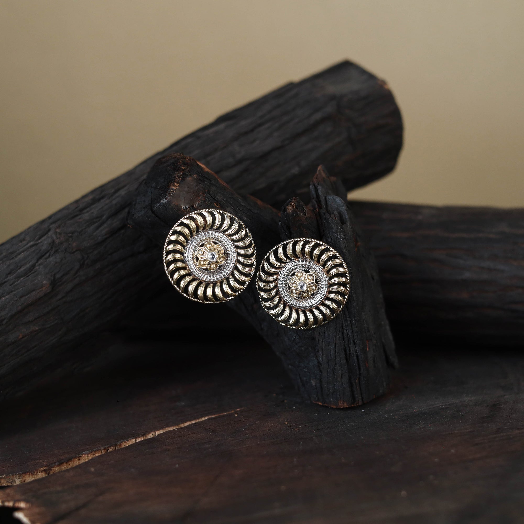 White Traditional German Silver-Plated Classic Stud Earrings