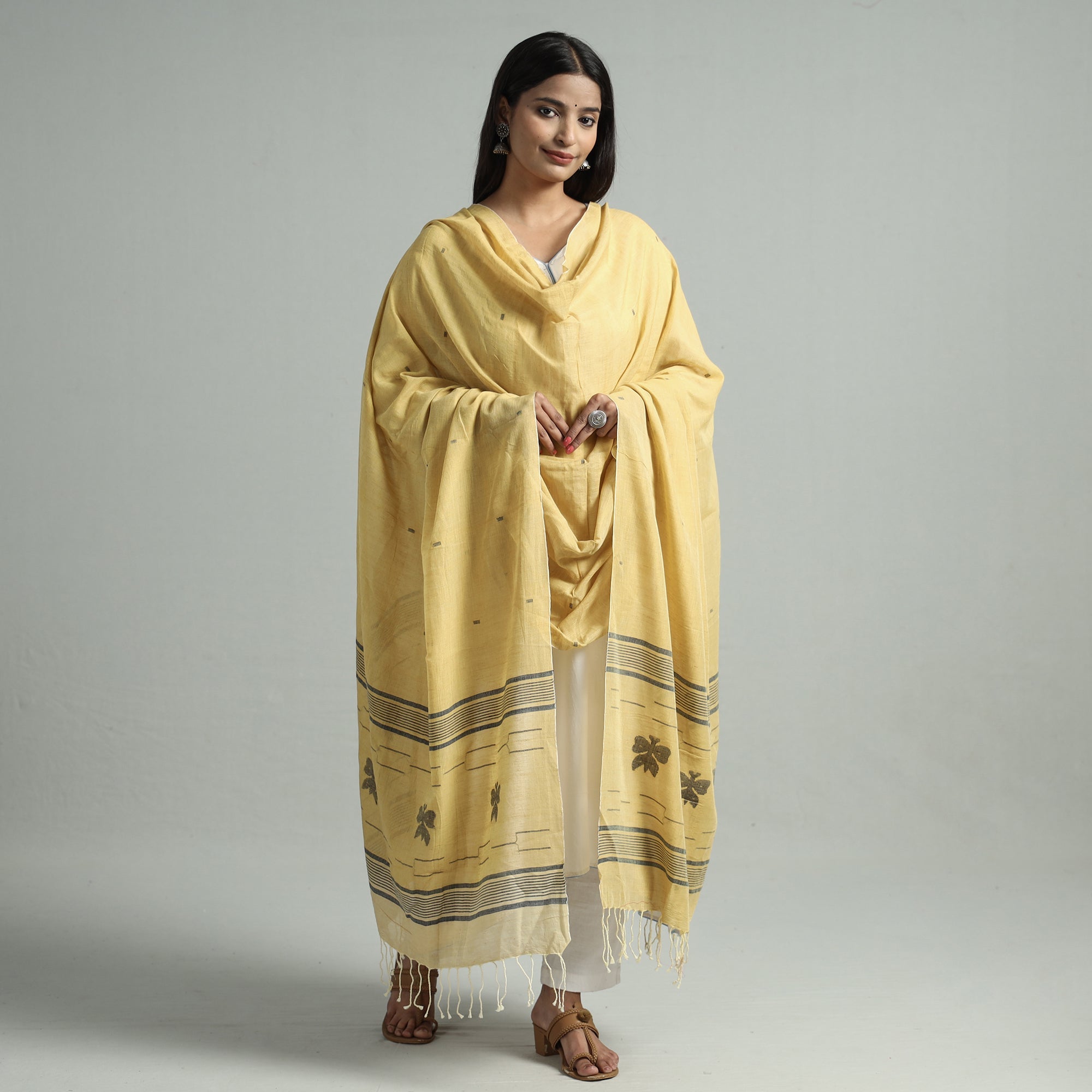 Yellow Phulia Jamdani Buti Handloom Pure Cotton Dupatta 04