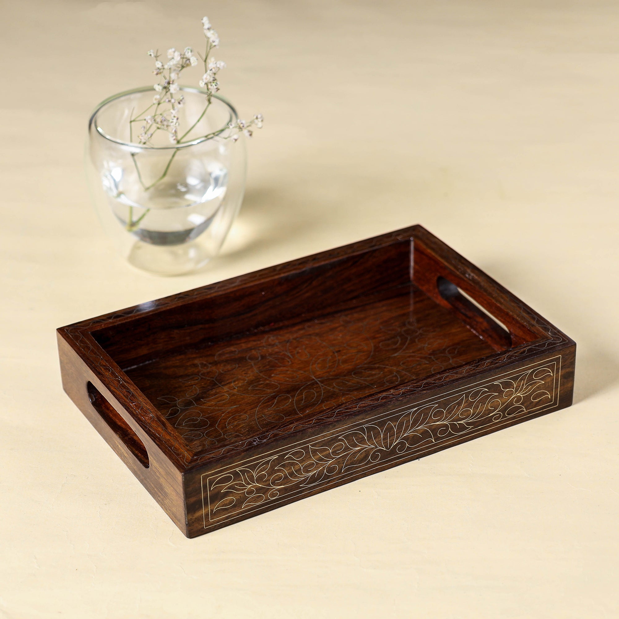 Brown Hand Carved Tarkashi Inlay Rosewood Tray – iTokri आई.टोकरी