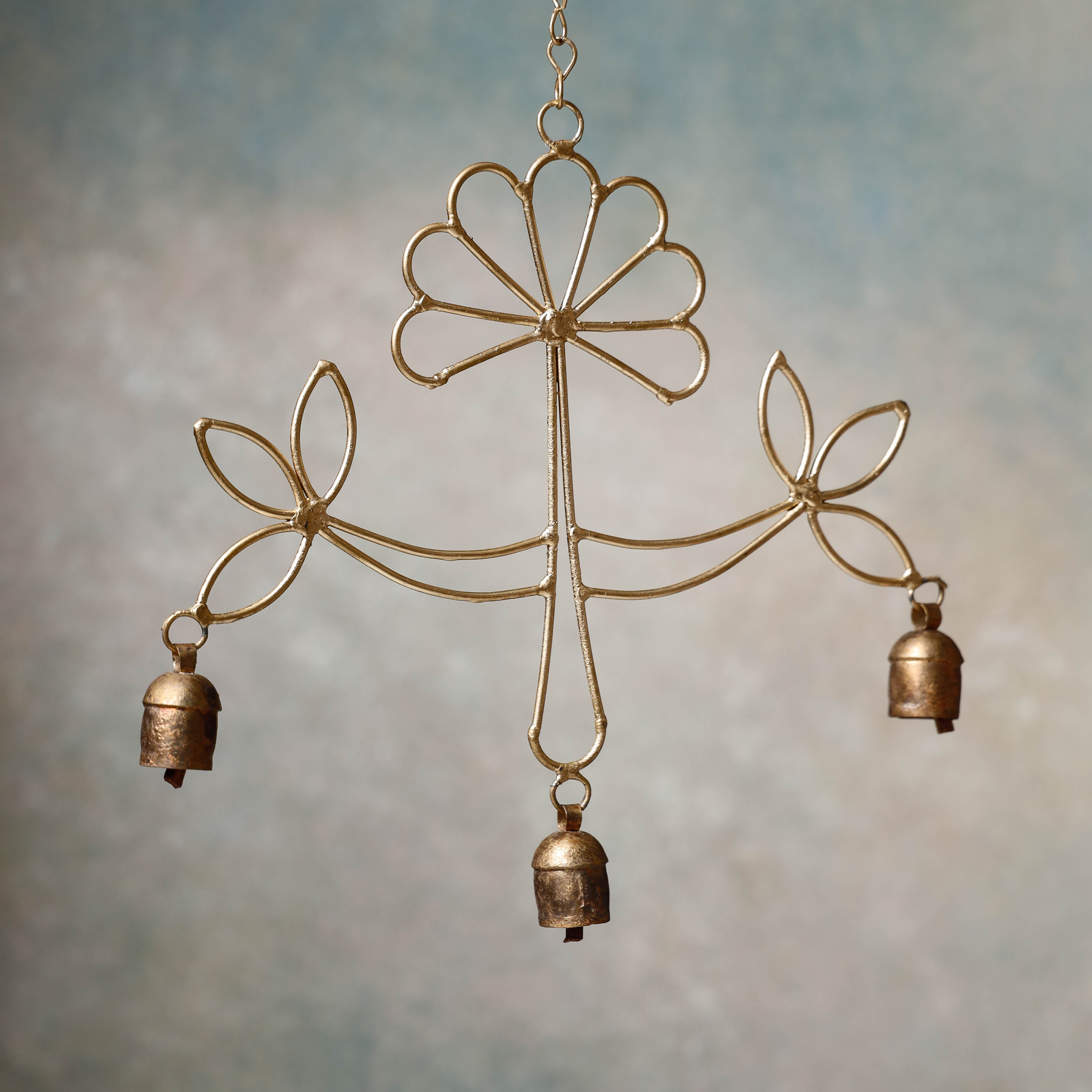 Buy Kutch Copper Coated Bell With Leather Belt - Kite Online at iTokri ...